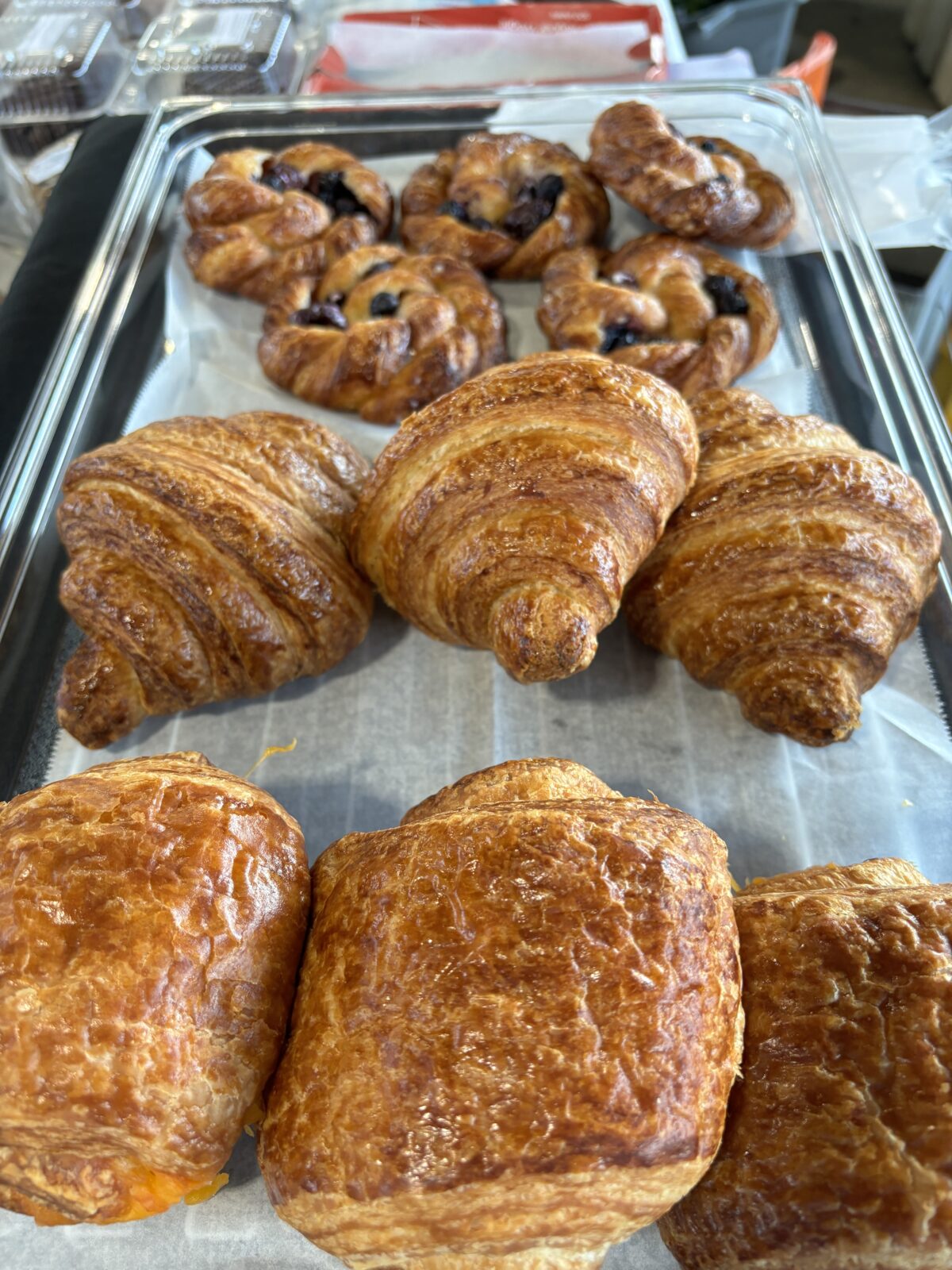 A Hustle of Love: X2 Pastries Bakes Their Favorites for You - Meet the ...